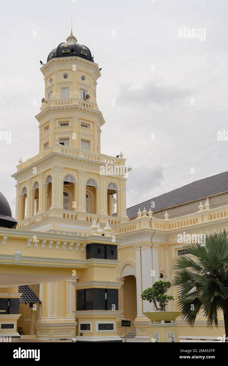 Johor Bahru, Malaysia - October 25, 2022 : Sultan Abu Bakar Mosque ...