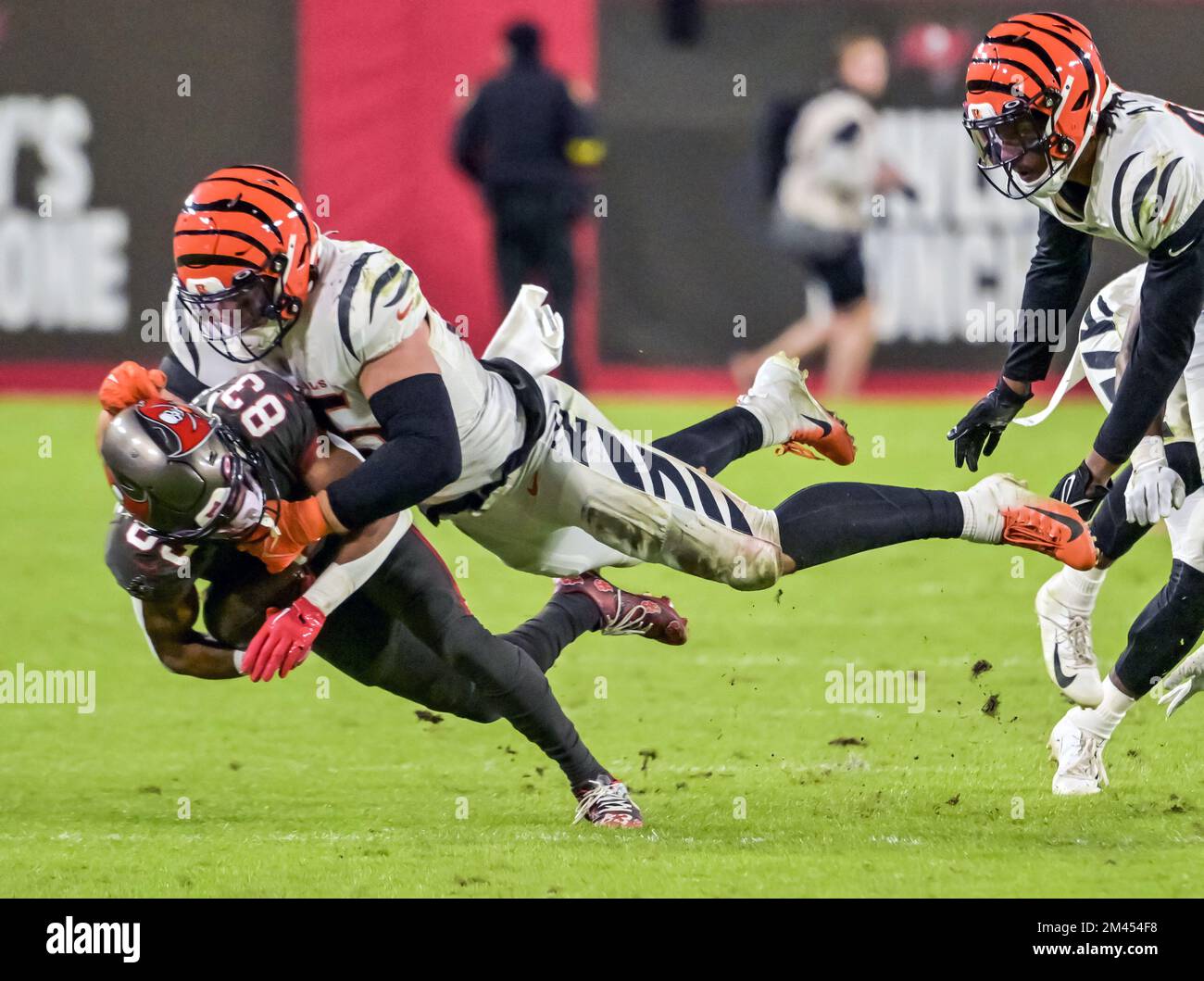 83 18 hi-res stock photography and images - Alamy