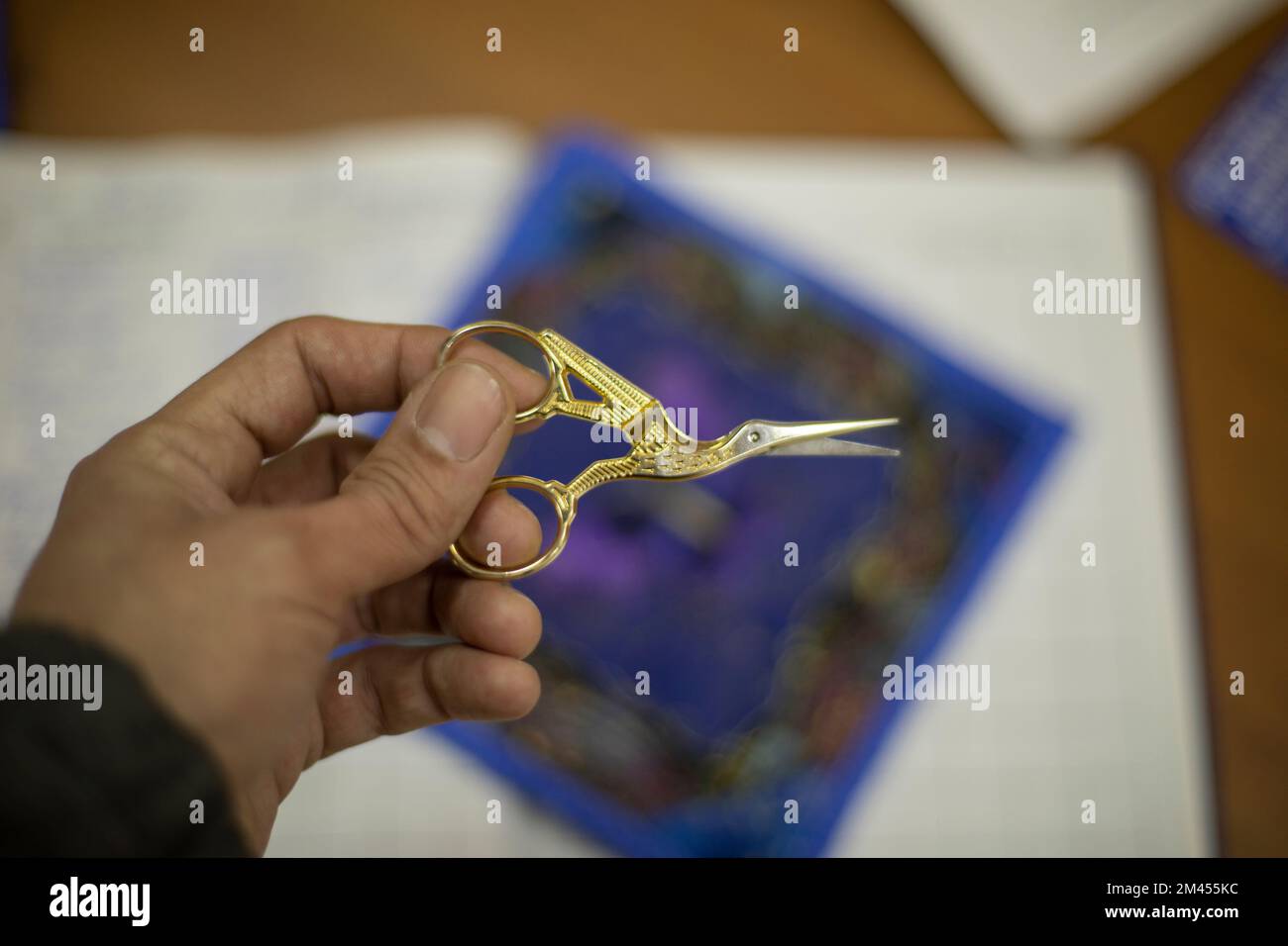 Hand dress making scissors cutting hi-res stock photography and images ...