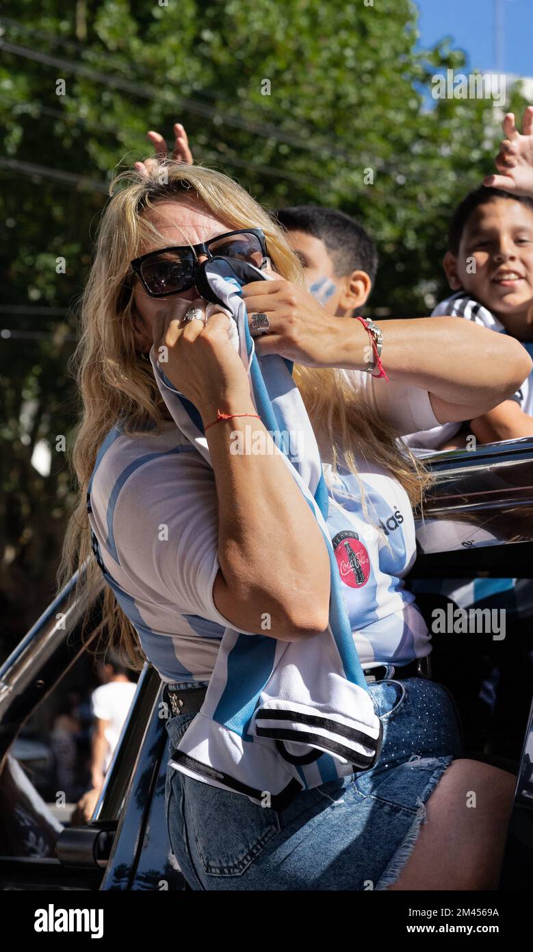 Messi kisses fifa world cup trophy hi-res stock photography and images ...