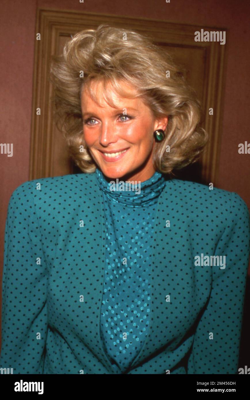 Linda Evans at the150th episode of the television series "Dynasty" on ...