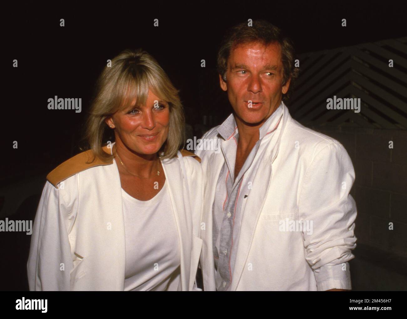 Linda Evans and Richard Cohen 1985 Credit: Ralph Dominguez/MediaPunch ...