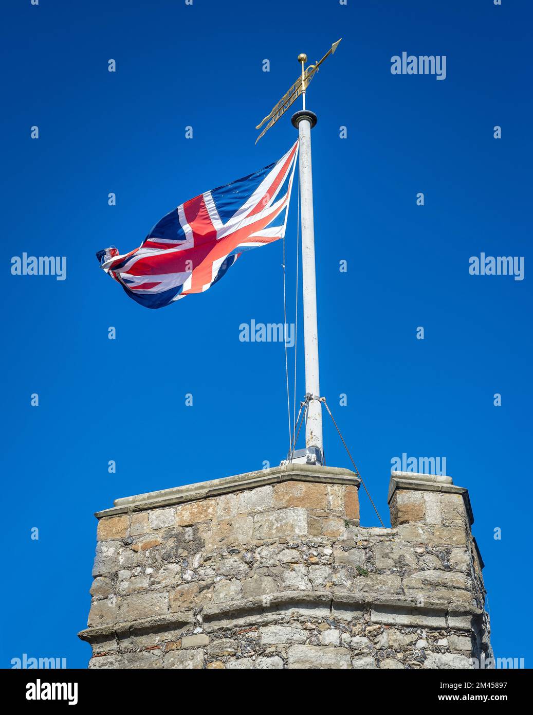 Union jack blowing in wind hi-res stock photography and images - Alamy