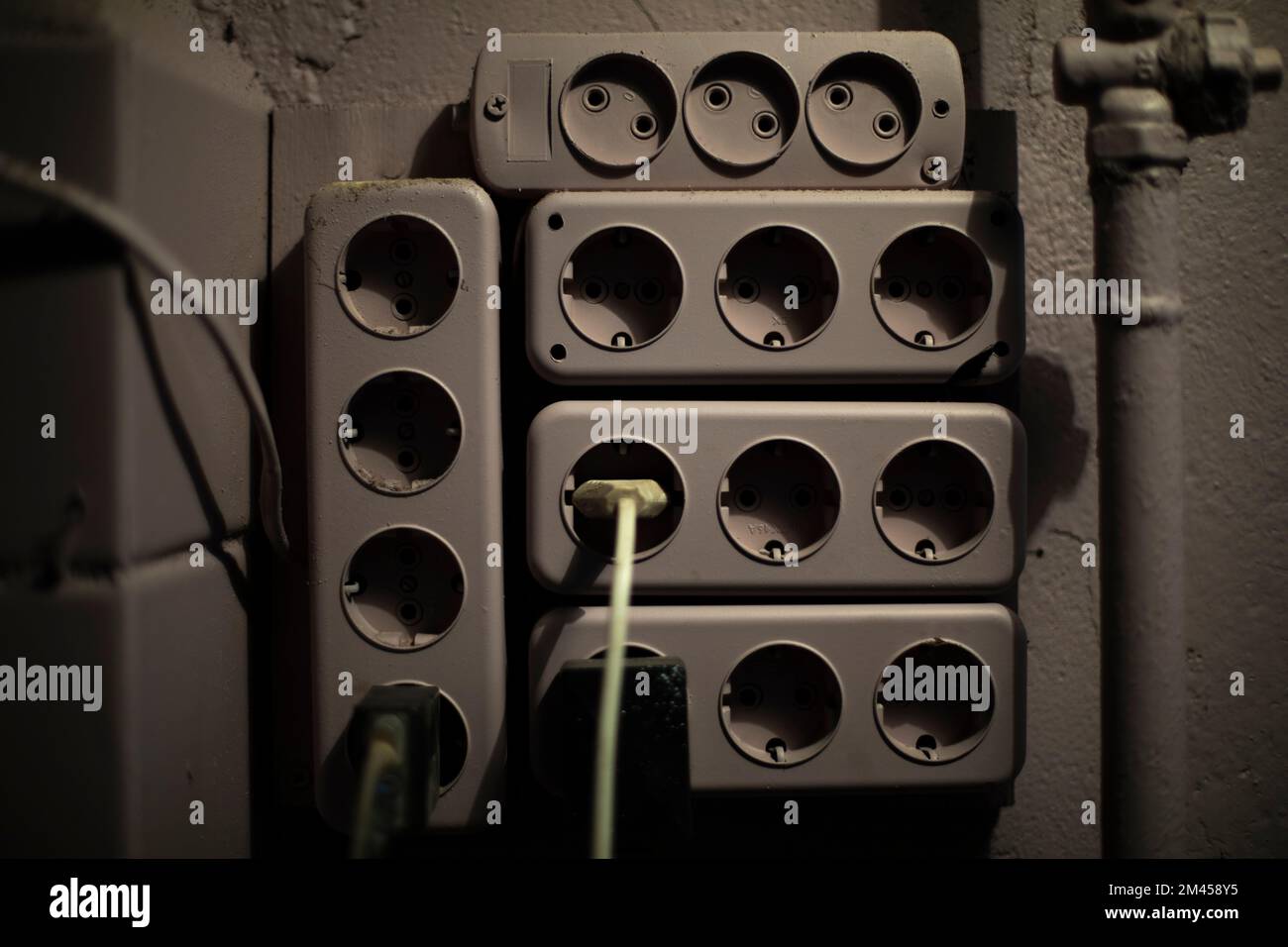 Access to electricity. Place to plug plug into socket. Current ...