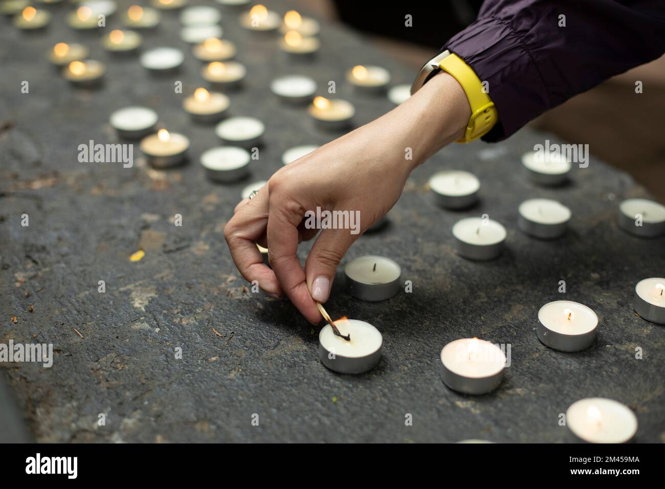 Candle Lighting Ceremony For Funeral at Rae Arlene blog