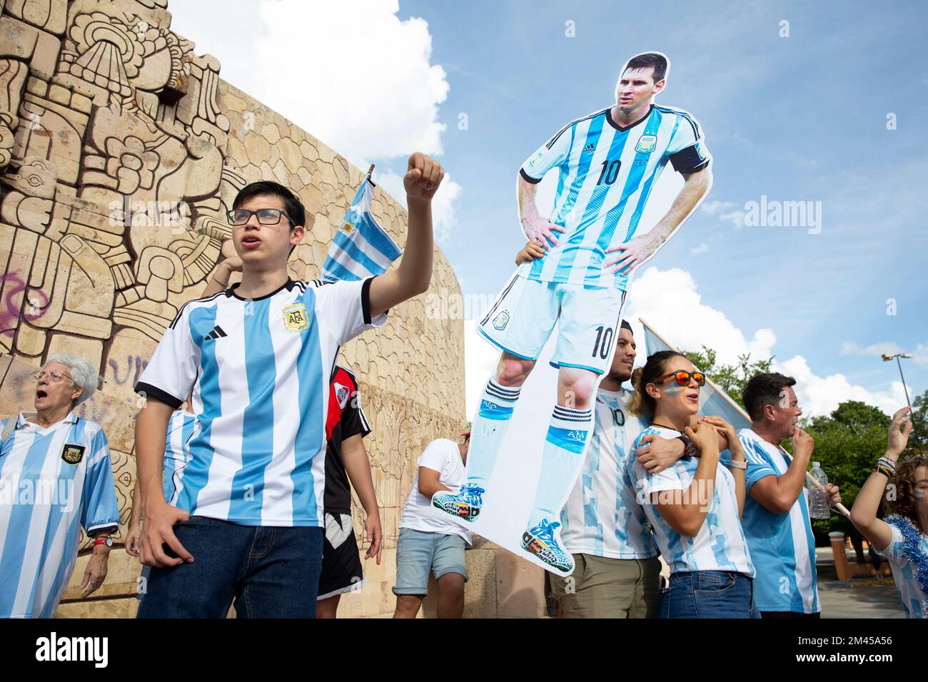 The legs and feet of lionel messi hi-res stock photography and images ...