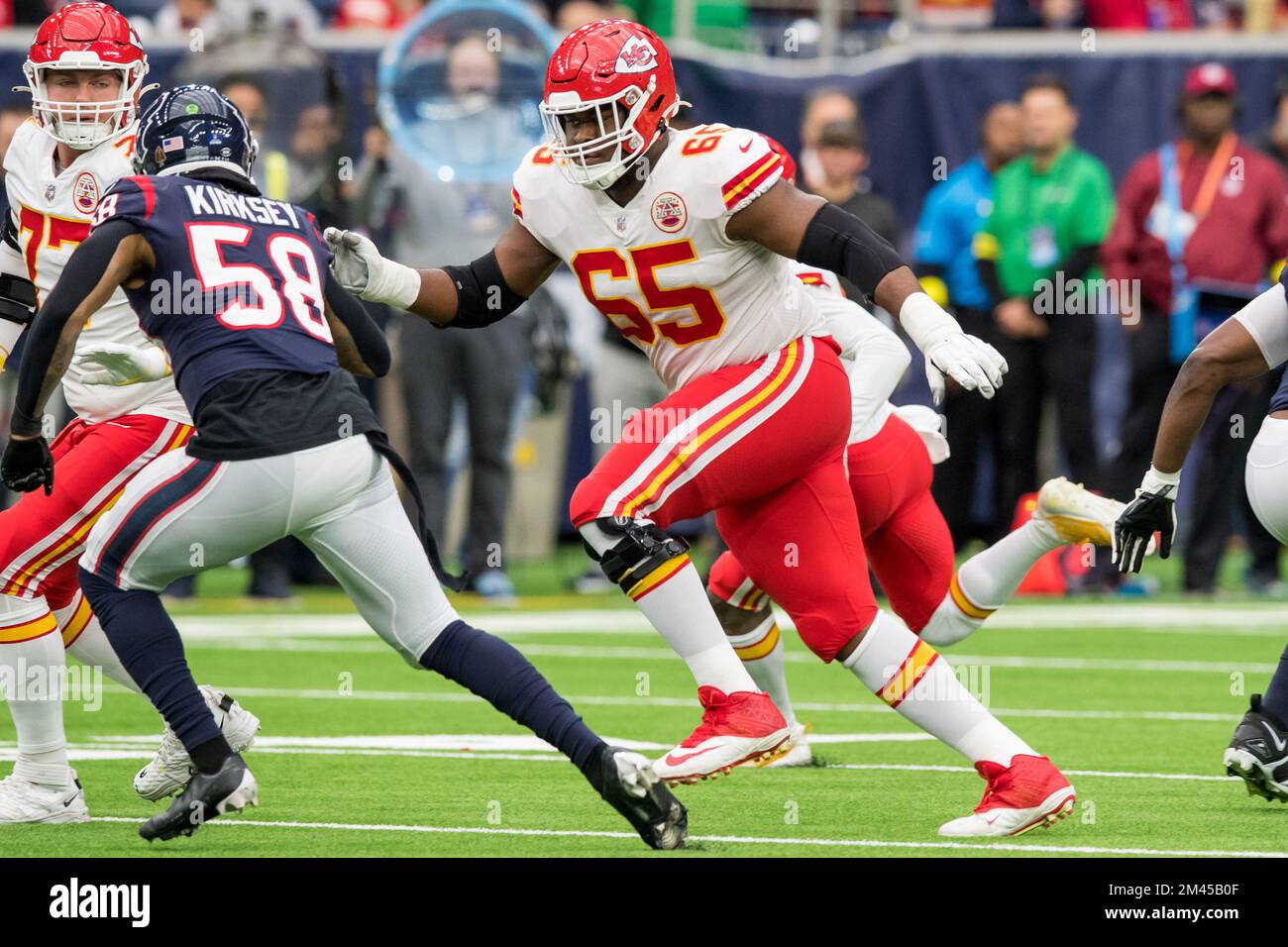 December 18, 2022: Kansas City Chiefs guard Trey Smith (65) during a ...