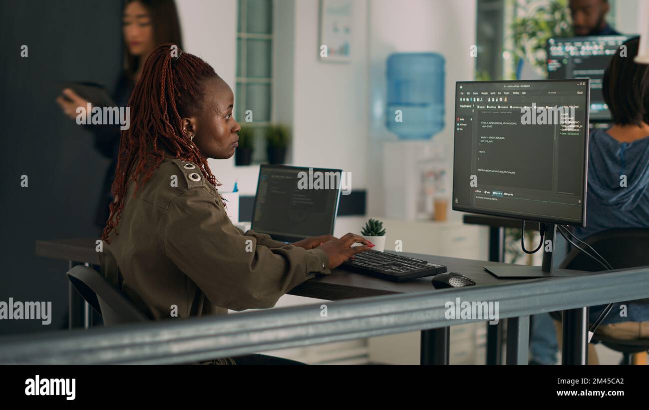 Tripod shot african american cloud hi-res stock photography and images - Alamy