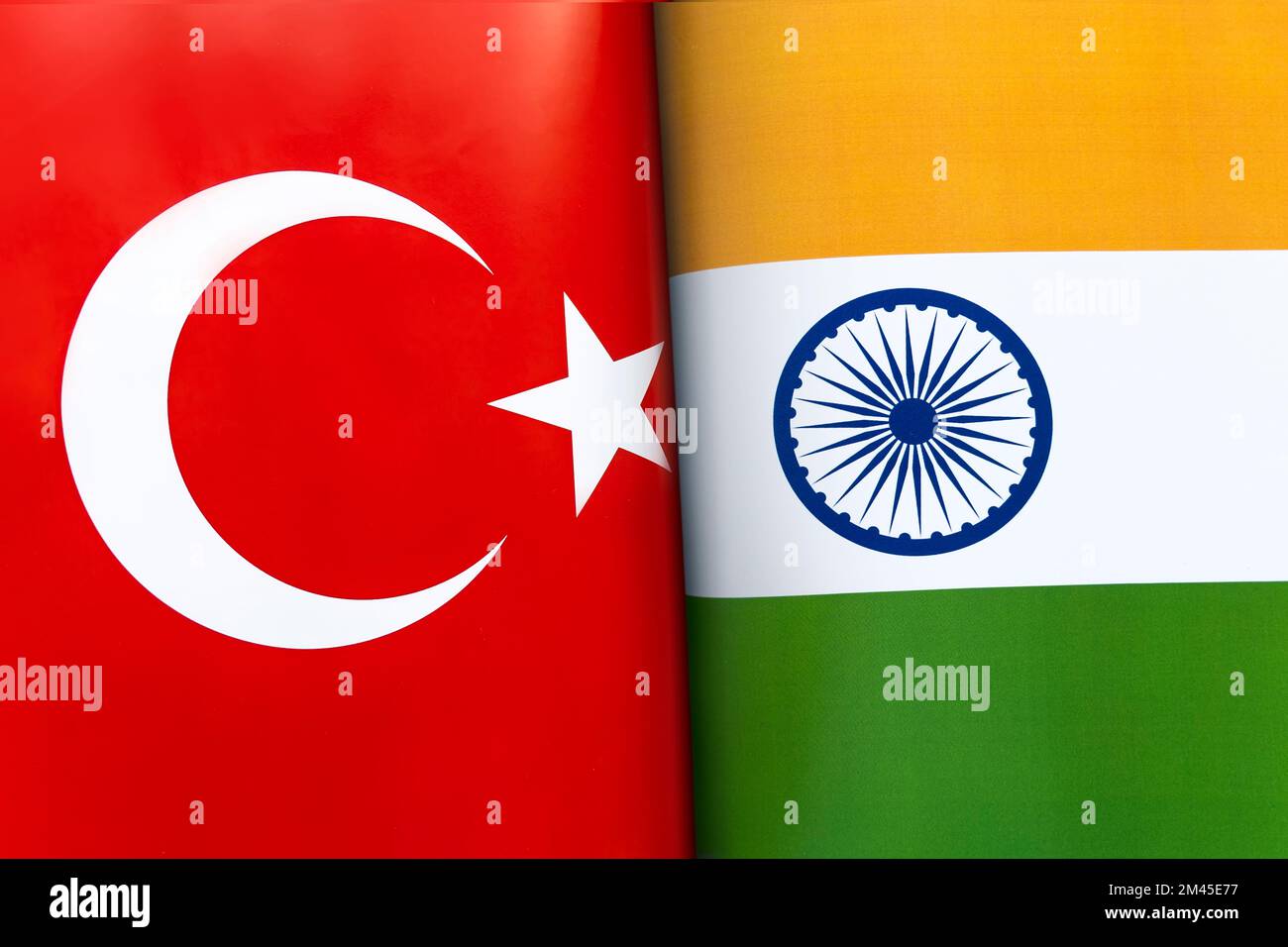 India vs pakistan flag hi-res stock photography and images - Alamy