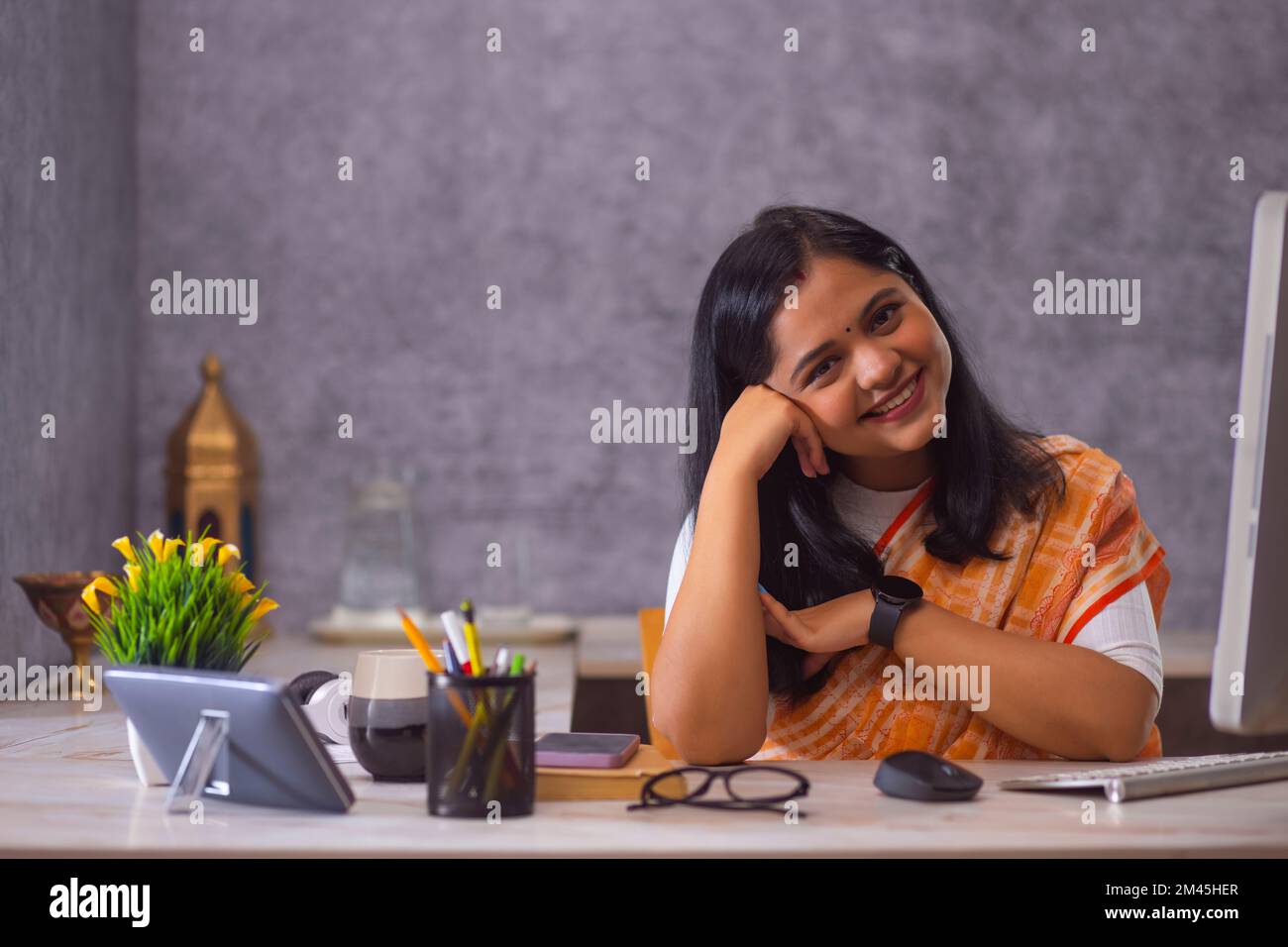 Office view inside desk hi-res stock photography and images - Alamy
