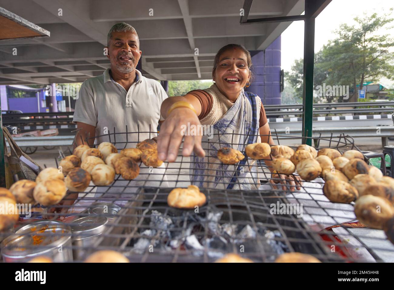 Litti chokha hi-res stock photography and images - Alamy