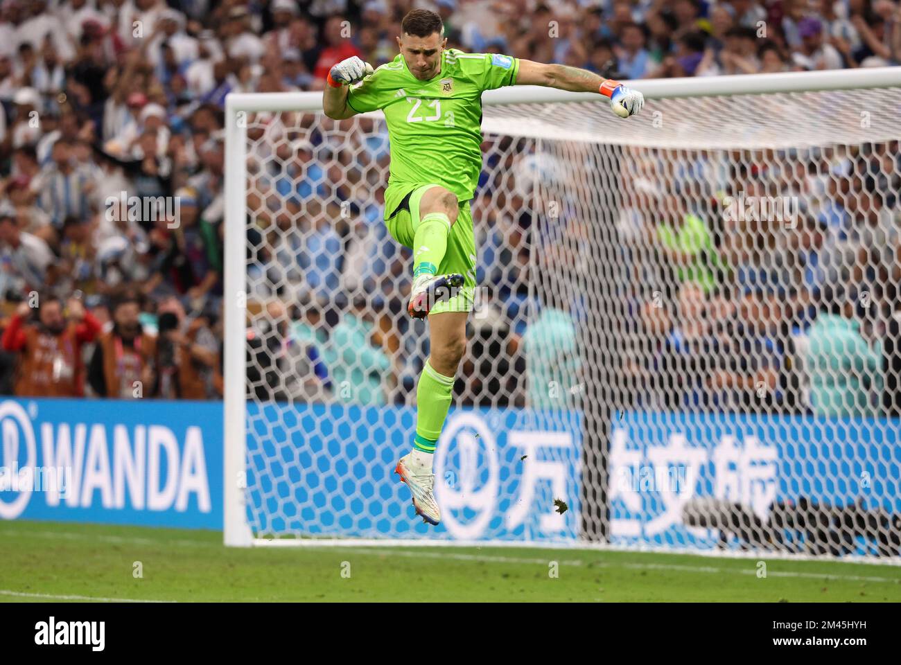 Qatar - 18/12/2022, Argentina goalkeeper Emiliano Martinez aka Damian ...