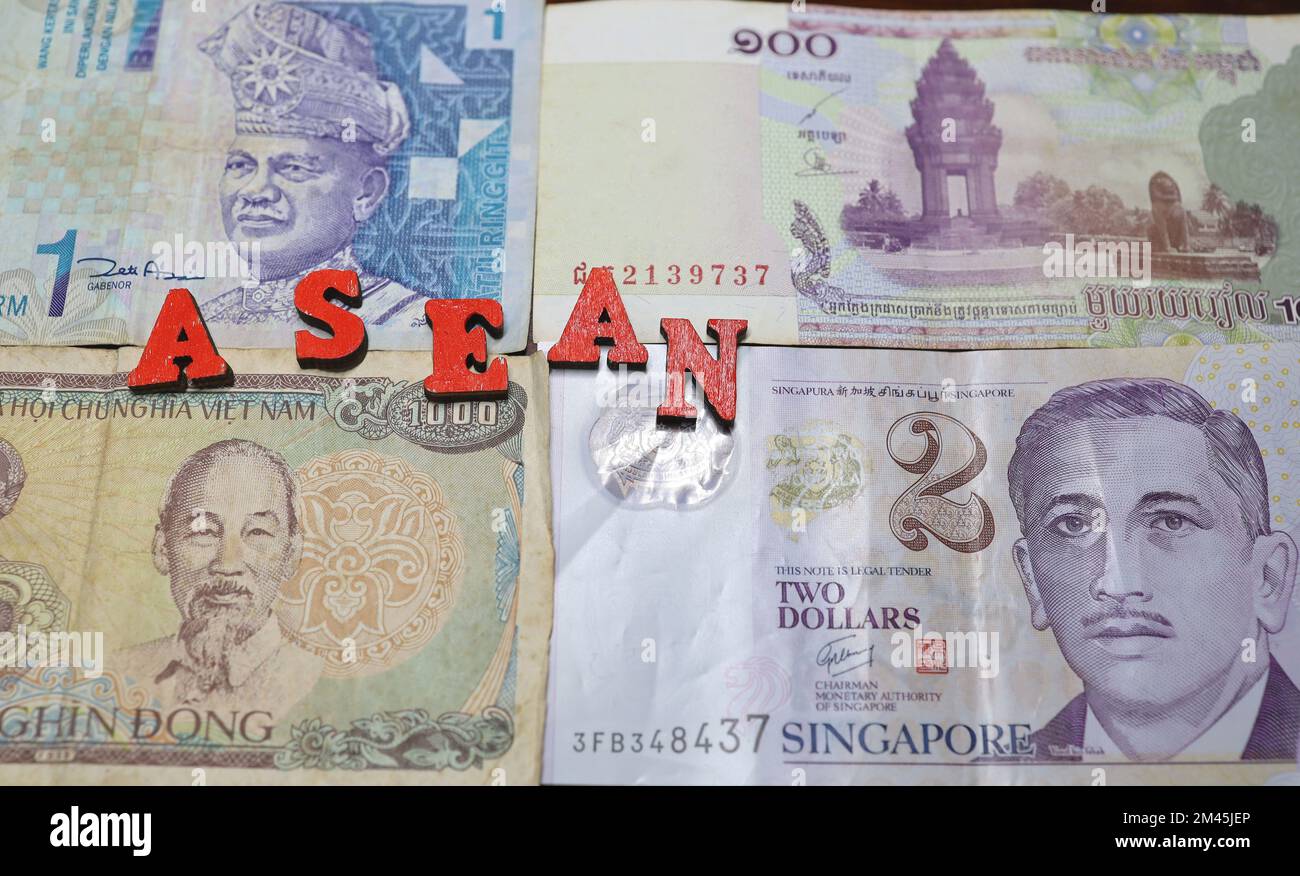 Japan, December 2022. Currencies of Asian countries.Image: ASEAN and ...