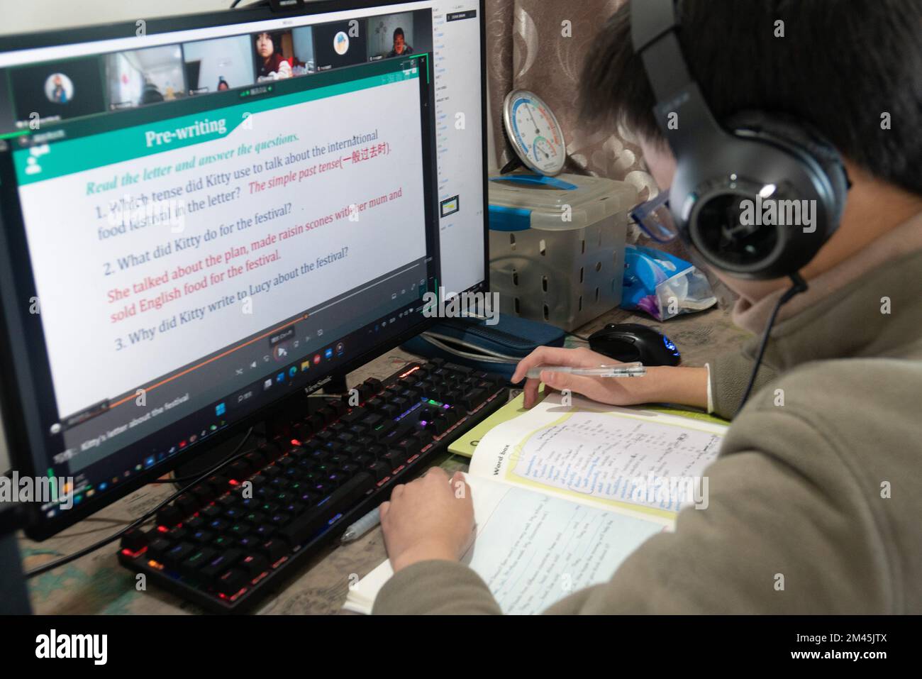 SHANGHAI, CHINA - DECEMBER 19, 2022 - A student attends an English ...