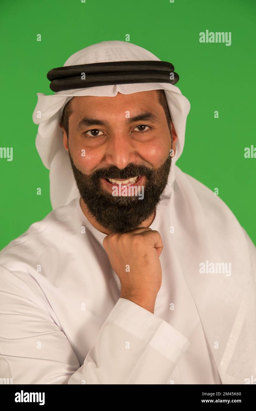 Portrait of an Emirati man Stock Photo - Alamy