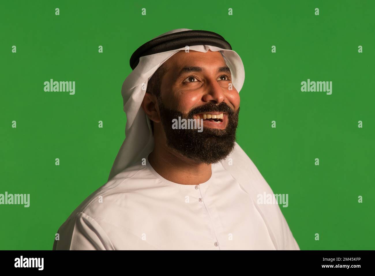 Portrait of an Emirati man Stock Photo - Alamy