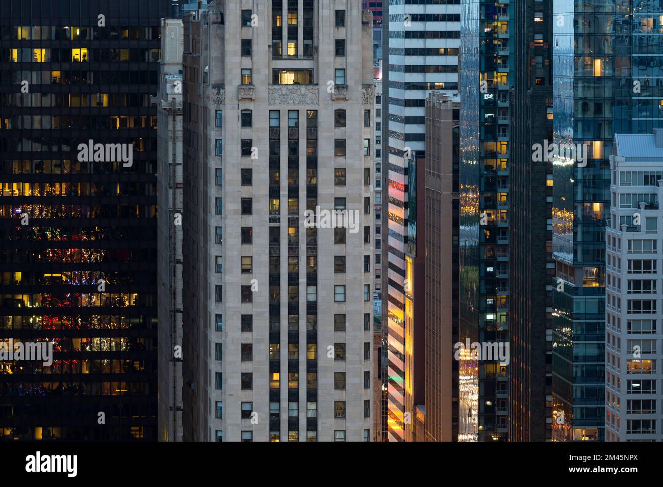 Facades of Chicago's downtown highrise architecture Stock Photo - Alamy