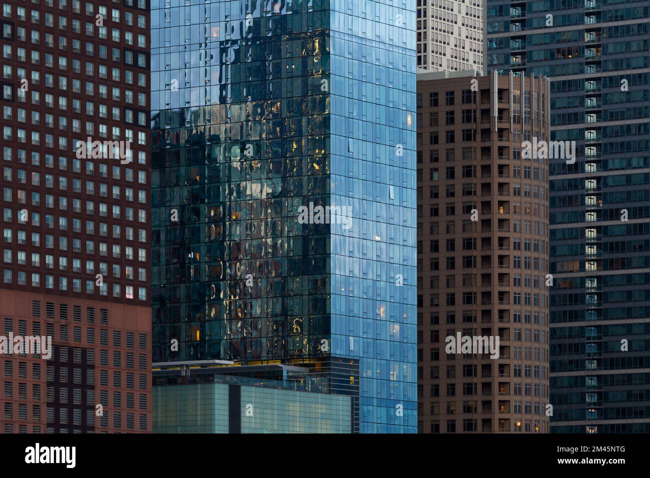 Facades of Chicago's downtown high-rise architecture Stock Photo - Alamy