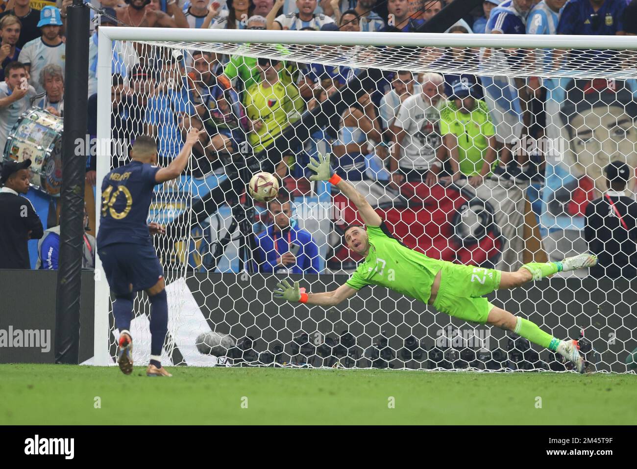 Messi world cup final 2022 goal hi-res stock photography and images - Alamy