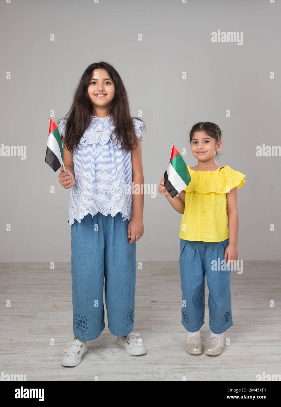 National day uae children hi-res stock photography and images - Alamy