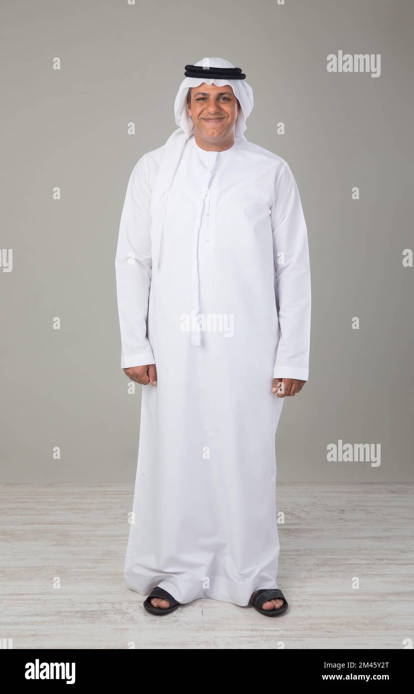Portrait of an Emirati man Stock Photo - Alamy