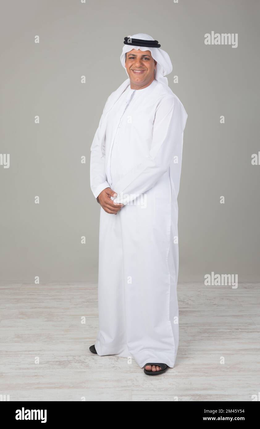 Portrait of an Emirati man Stock Photo - Alamy