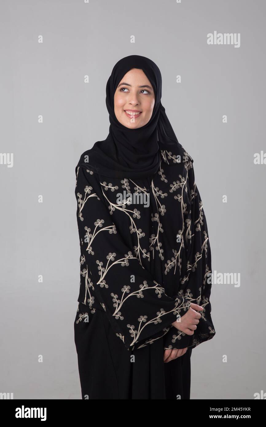 Portrait of an Arab woman Stock Photo - Alamy