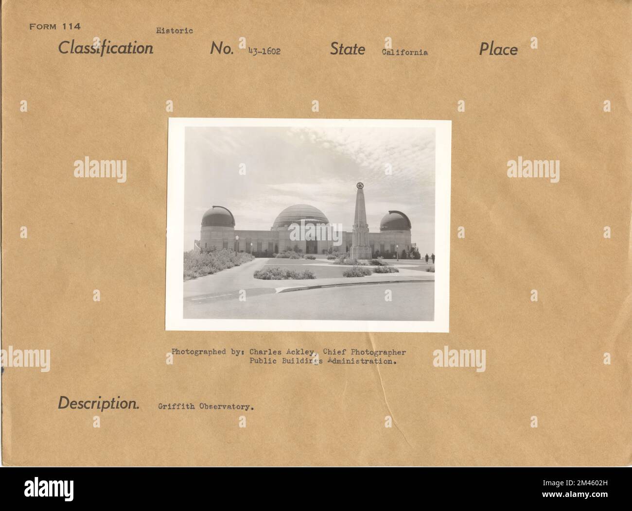 Griffith observatory 1930's hi-res stock photography and images - Alamy