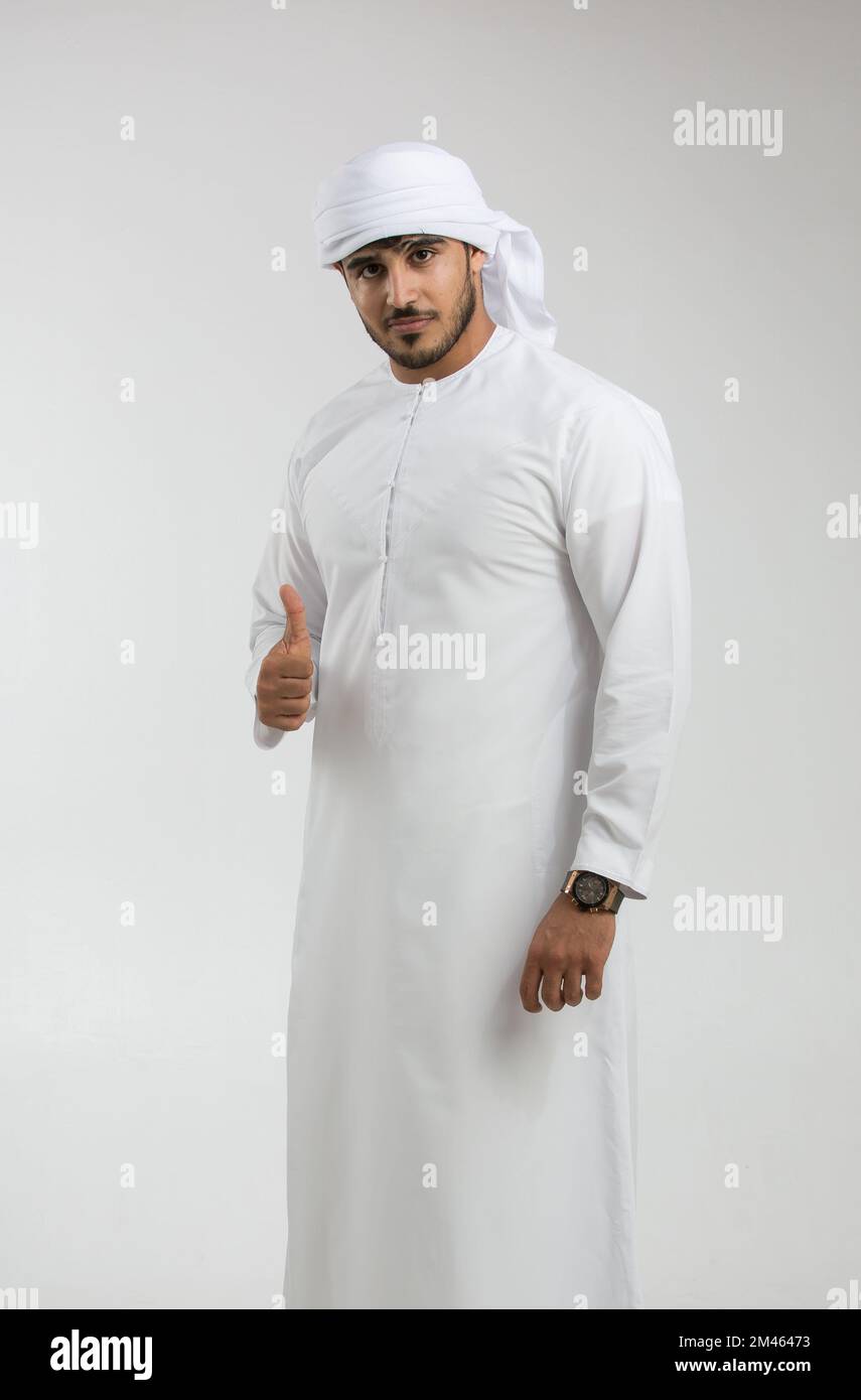 Portrait of an Emirati man Stock Photo - Alamy