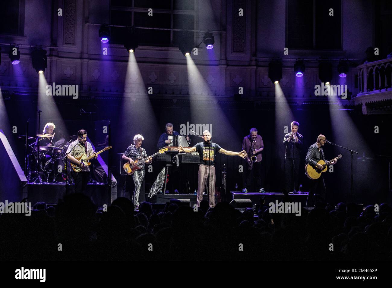 AMSTERDAM - Frontman Huub van der Lubbe of De Dijk during an intimate ...