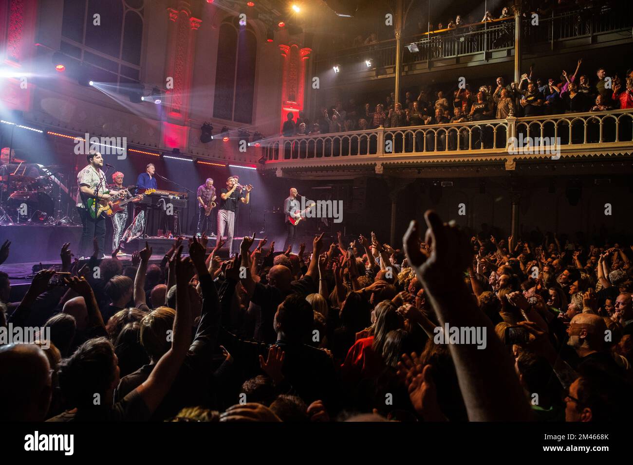 AMSTERDAM - Frontman Huub van der Lubbe of De Dijk during an intimate ...