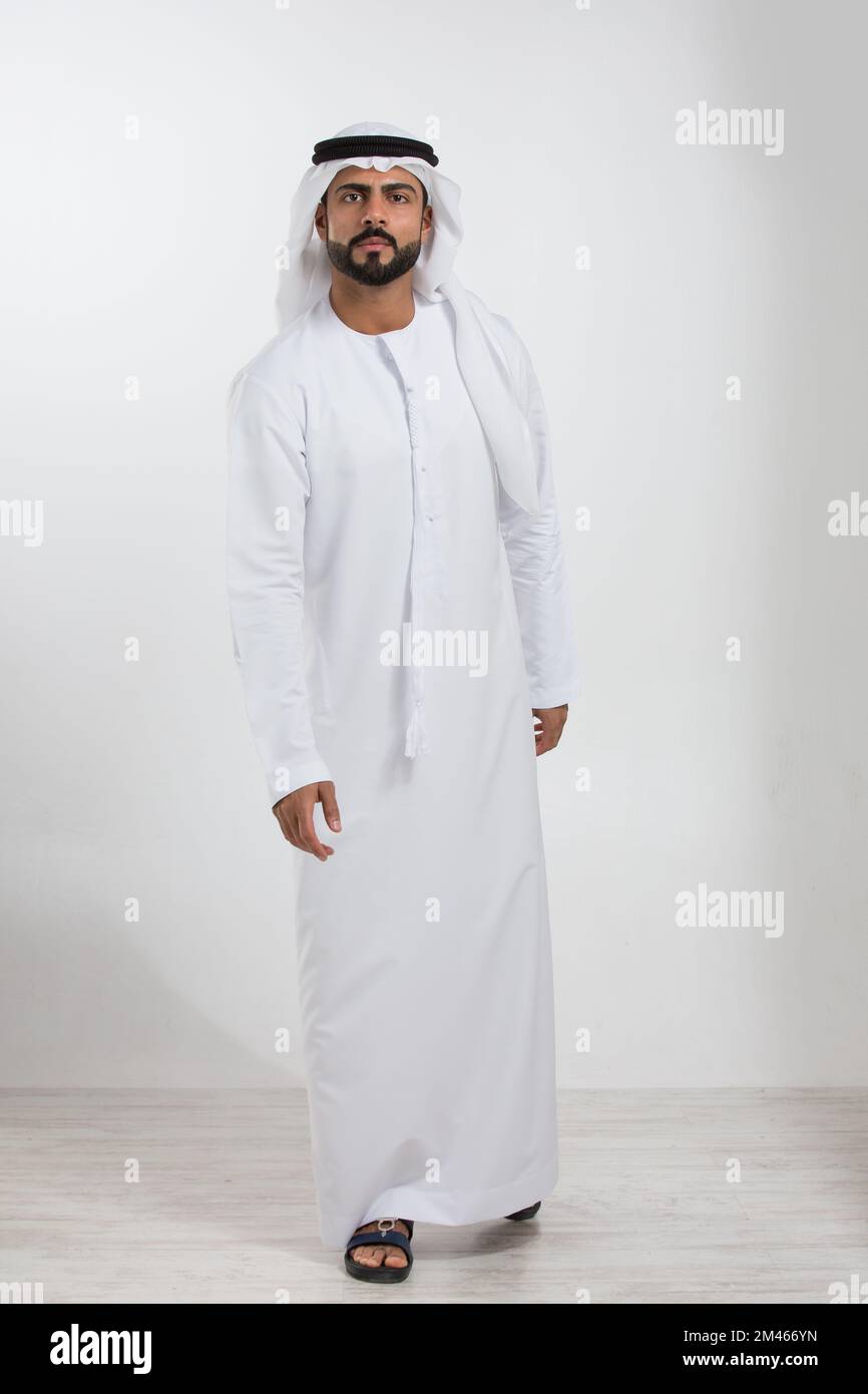 Arab man walking Stock Photo - Alamy