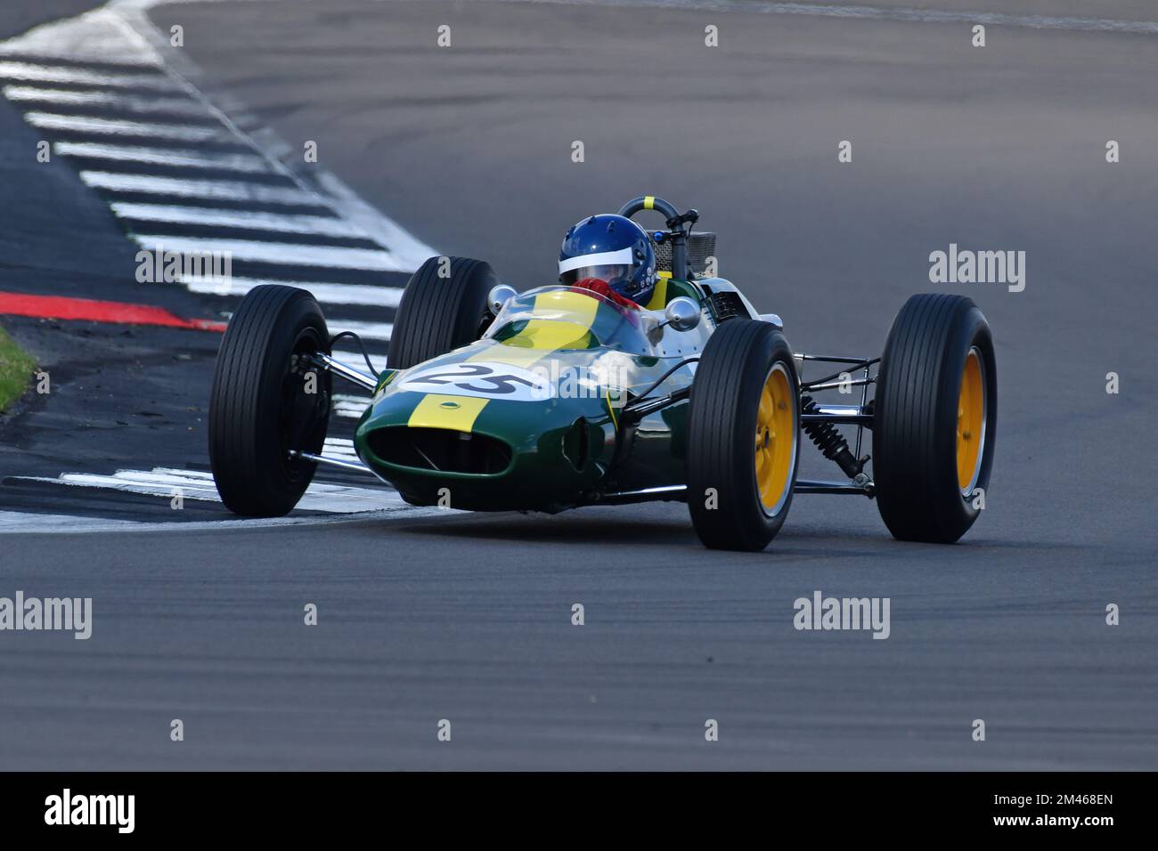 Lotus 24 r4 hi-res stock photography and images - Alamy