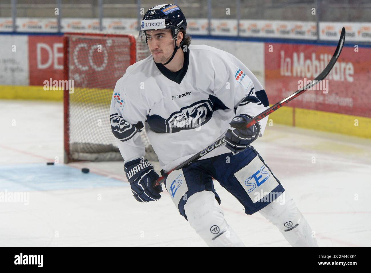 19.12.2022, Ambri, Gottardo Arena, NL: HC Ambri Piotta, Alex Formenton ...