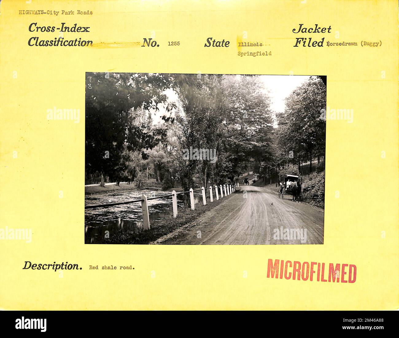 Red shale road. State: Illinois. Place: Springfield Stock Photo - Alamy