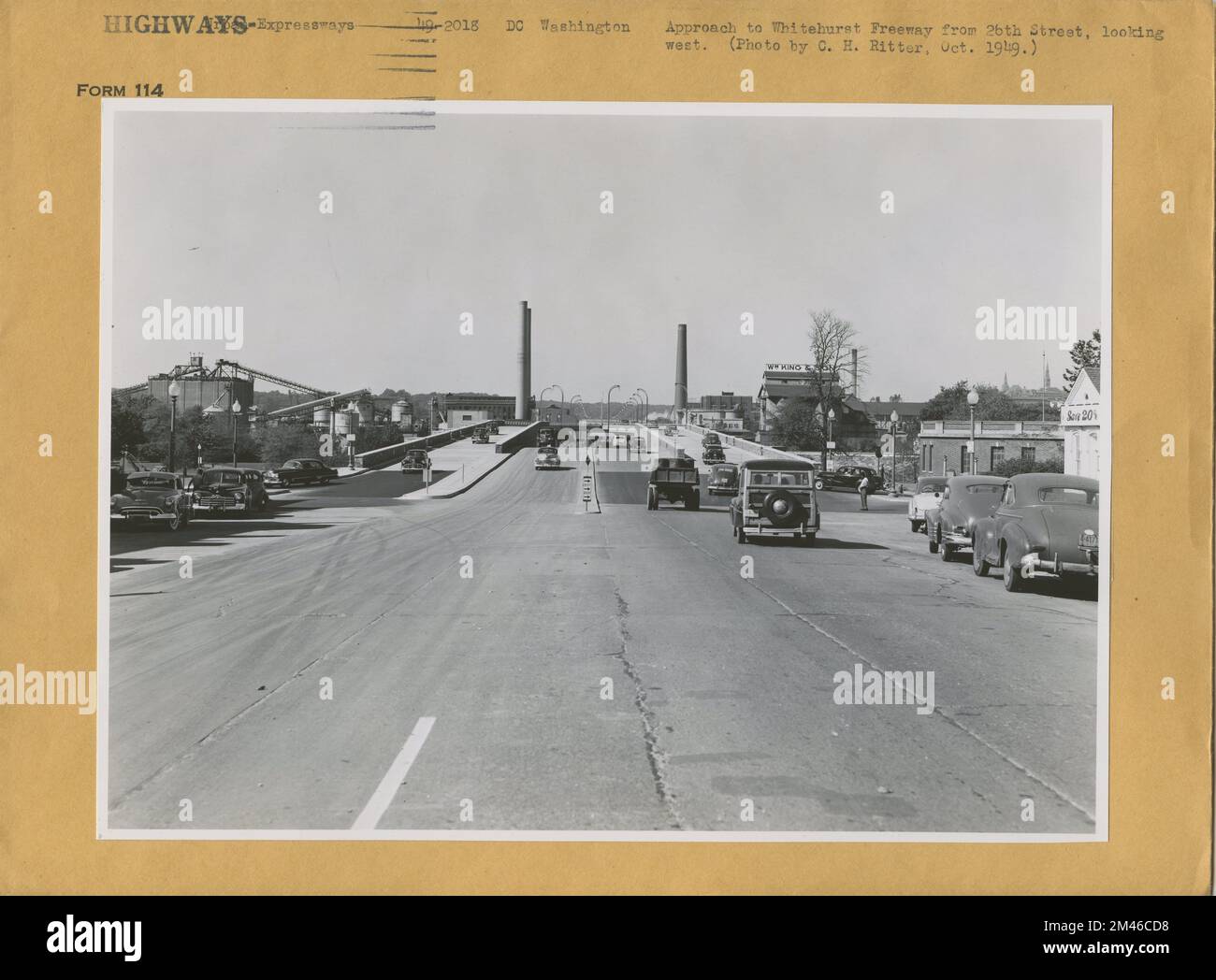 Approach to Whitehurst Freeway. Original caption: Approach to ...
