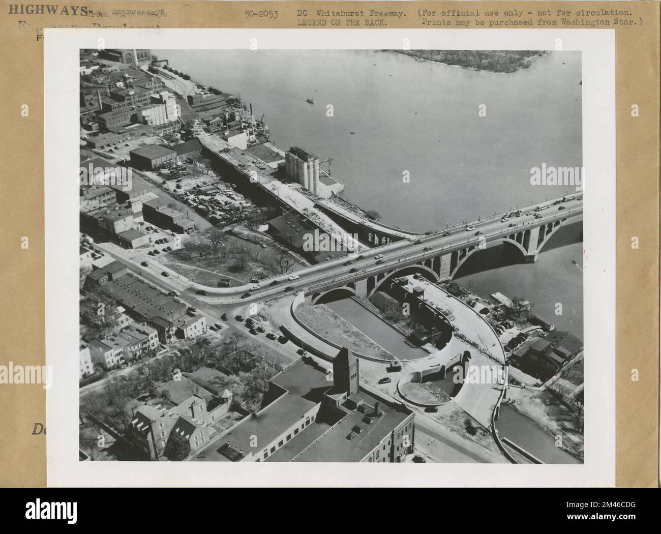 Whitehurst freeway, washington, dc. hi-res stock photography and images ...