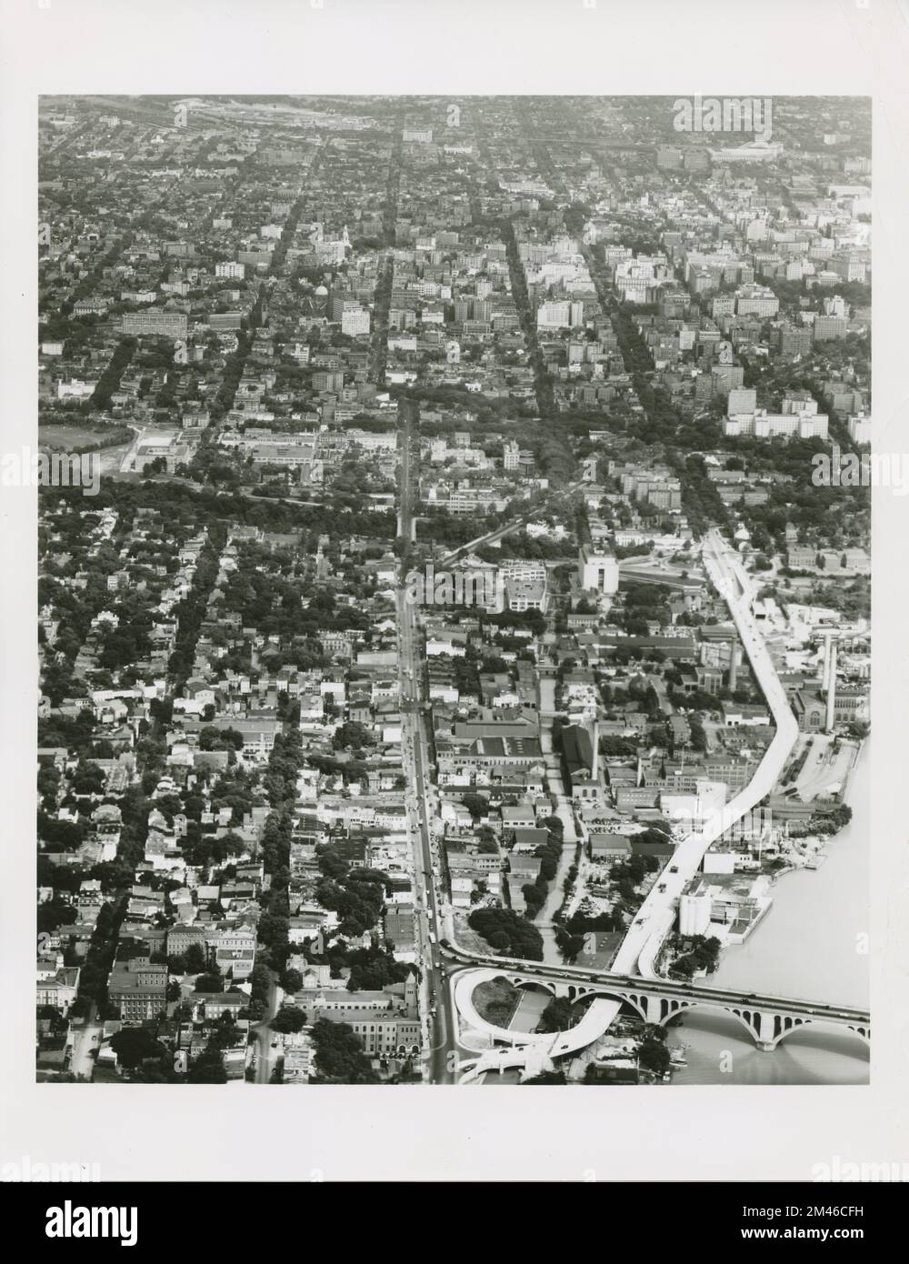 Whitehurst Freeway and Key Bridge. Original caption: Whitehurst Freeway ...
