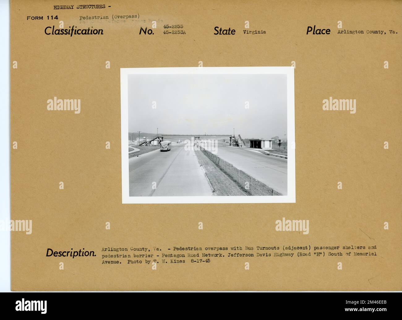 Bus turnout hi-res stock photography and images - Alamy