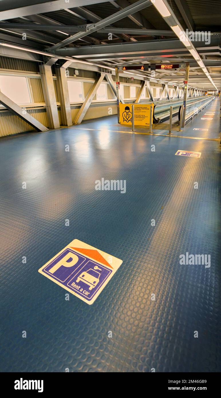 Air corridors hi-res stock photography and images - Alamy