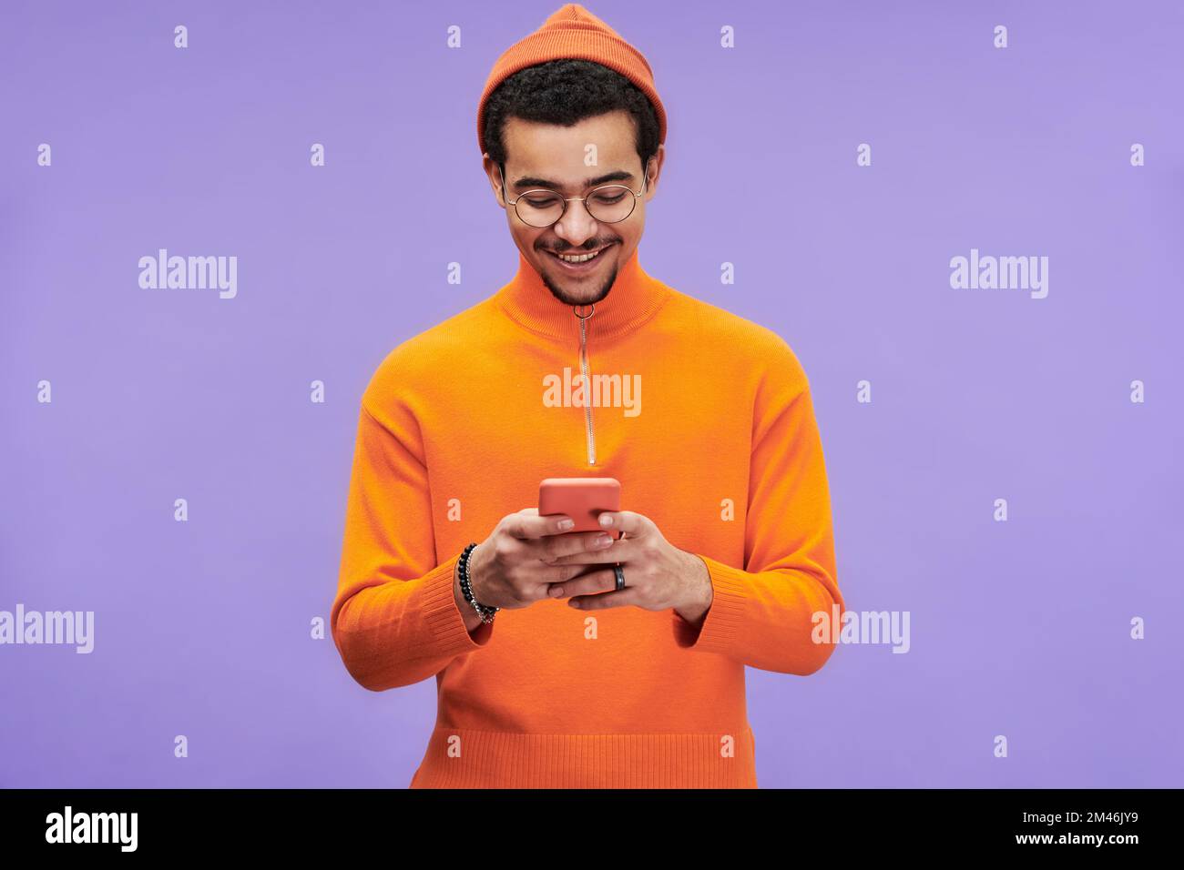 Watching advert hi-res stock photography and images - Alamy