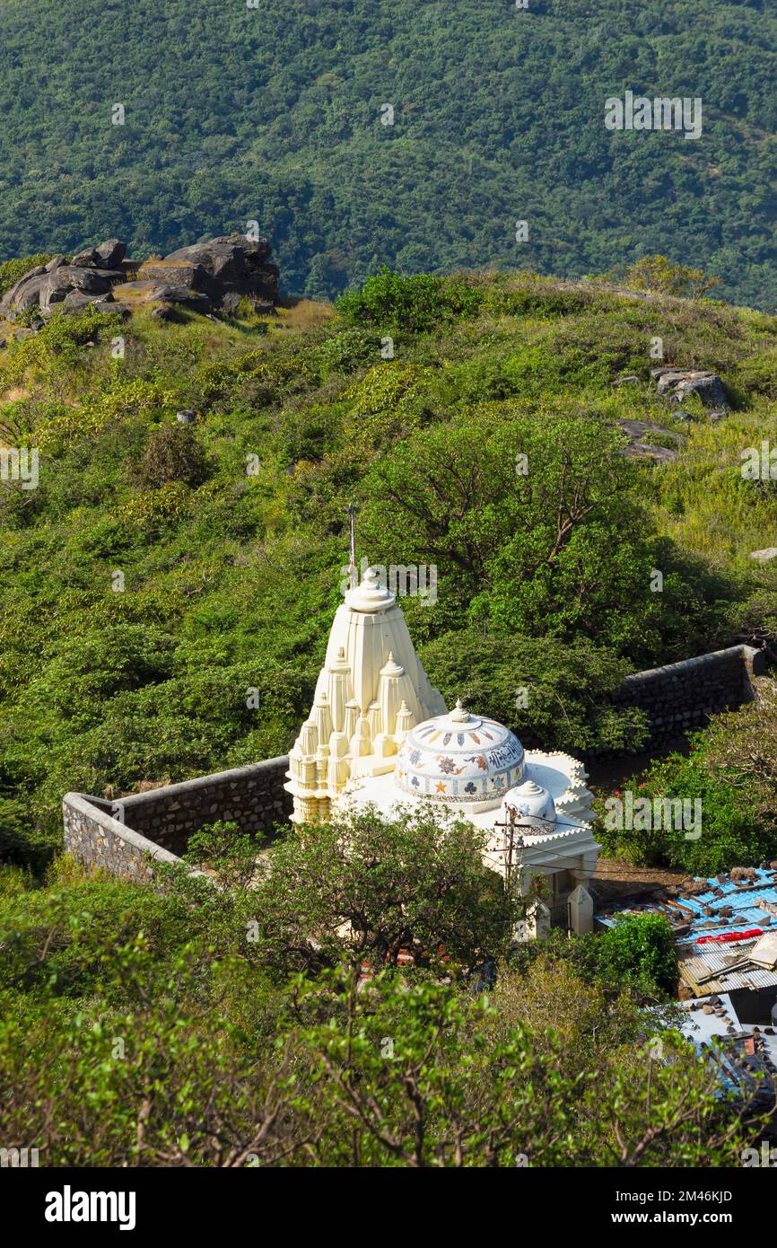 Girnar neminath jain tirth hi-res stock photography and images - Alamy