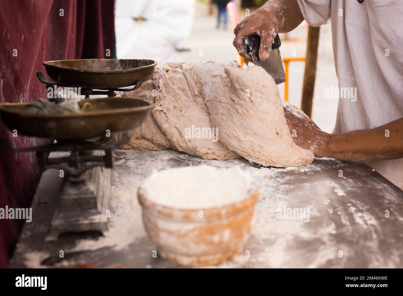 Hands knead the dough hi-res stock photography and images - Alamy