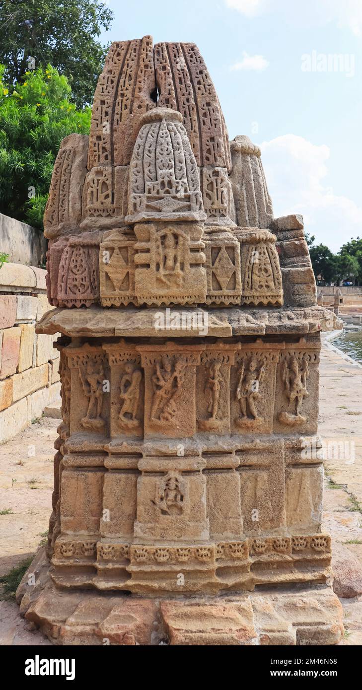 Details of carving of one Temple at Munsar Lake, Viramgam, Ahmedabad ...