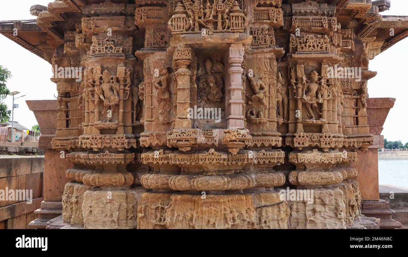Details of carving of Temple at Munsar Lake, Viramgam, Ahmedabad ...