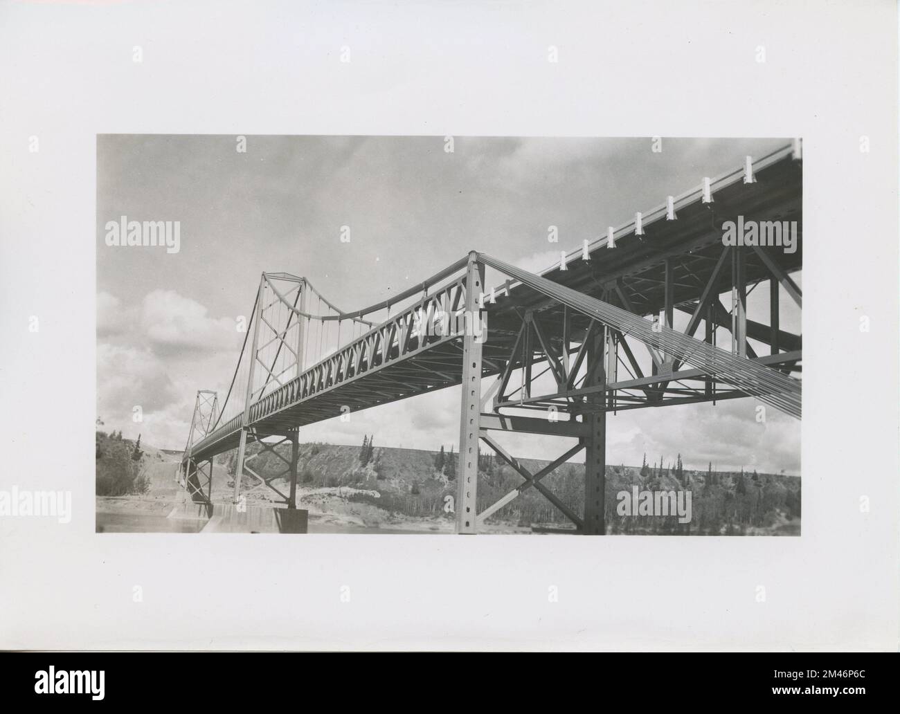 Peace river bridge alaska hi-res stock photography and images - Alamy