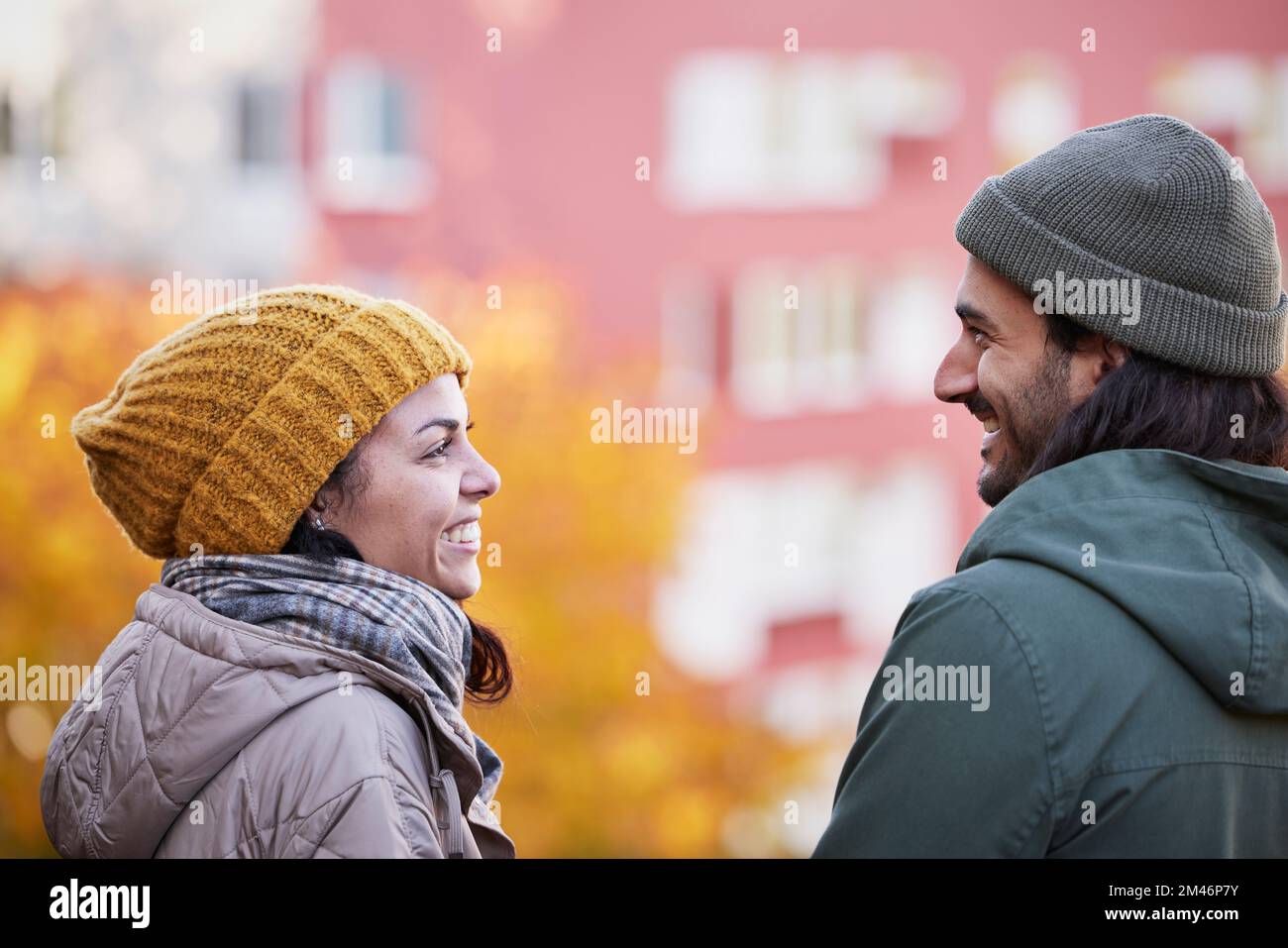 Happy couple in autumn scenery Stock Photo - Alamy