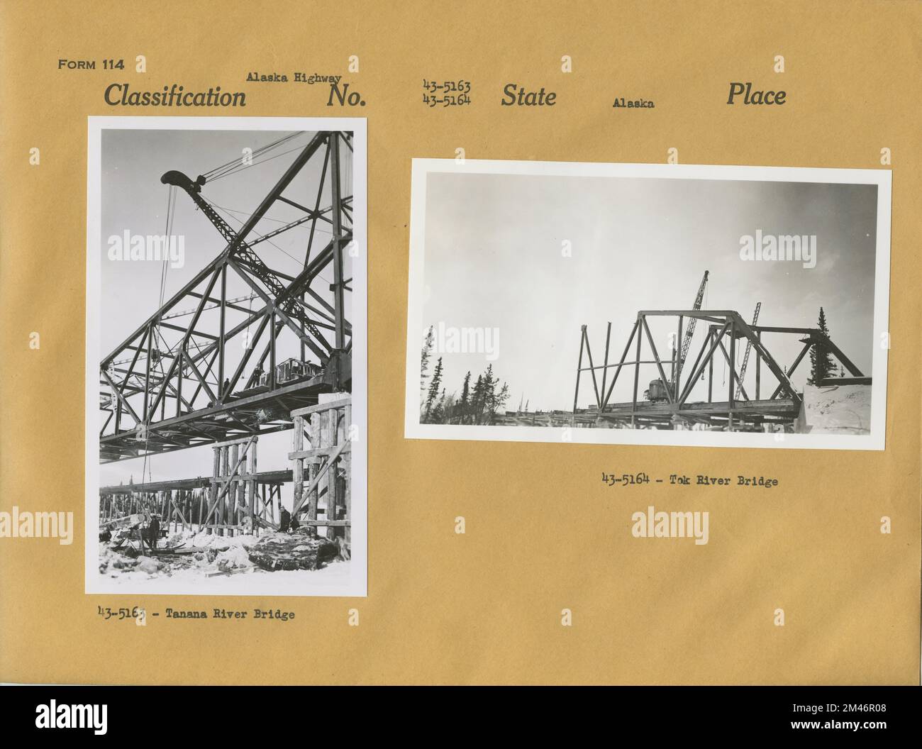 Tanana River Bridge; Tok River Bridge. State: Alaska Stock Photo - Alamy