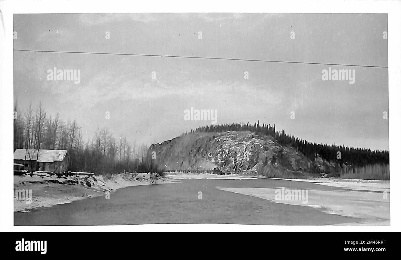 Tanana River Bridge at Big Delta. State: Alaska Stock Photo - Alamy