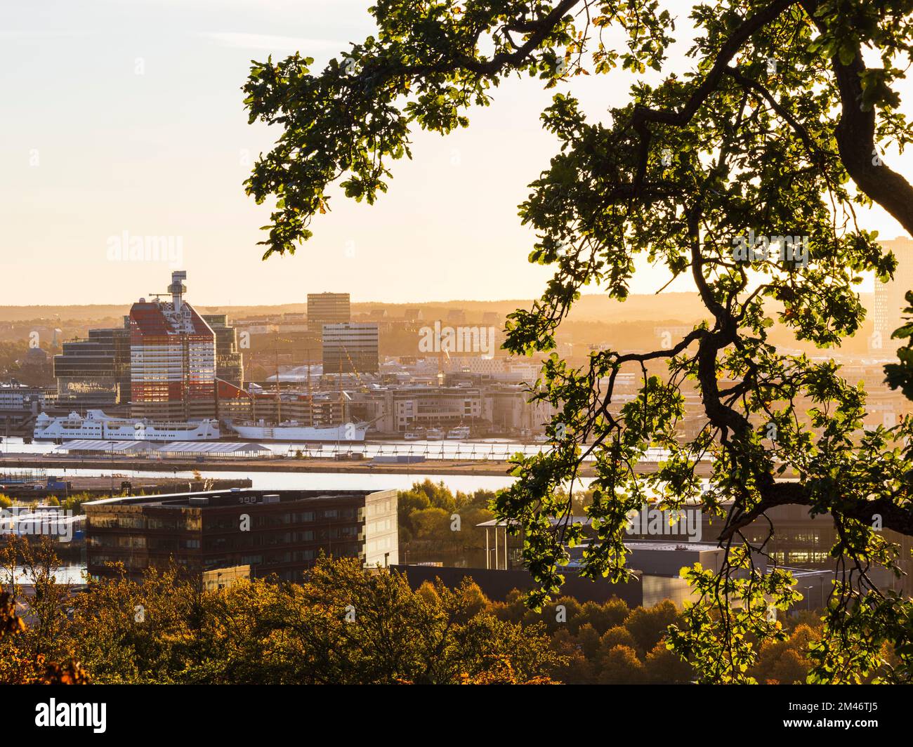 City buildings at water Stock Photo - Alamy